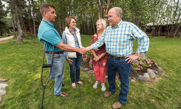 Alaska Governor Bill Walker Thanks Veterans at Samaritan Lodge