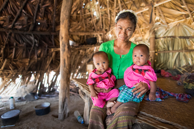 Mother Groups in Myanmar Teach Nutrition, Foster Community
