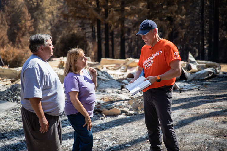 Volunteers Offer ‘Glimmer of Hope’ After Wildfires
