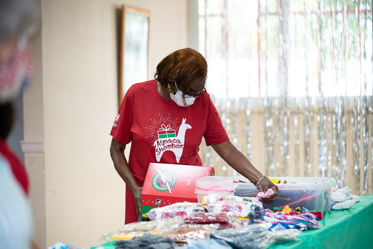 Packing a Shoebox Will ‘Make Your Heart Feel Good’