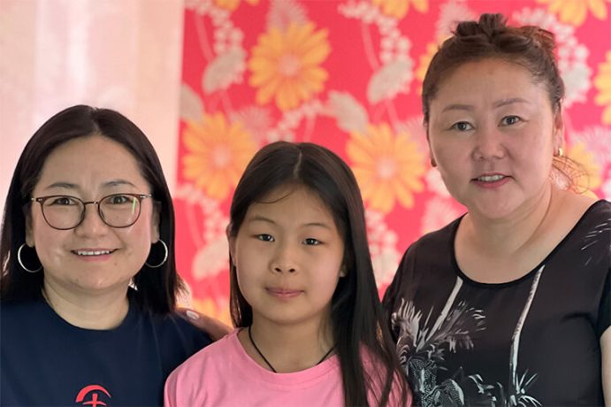 Mother, Daughter Receive Christ After Surgery
