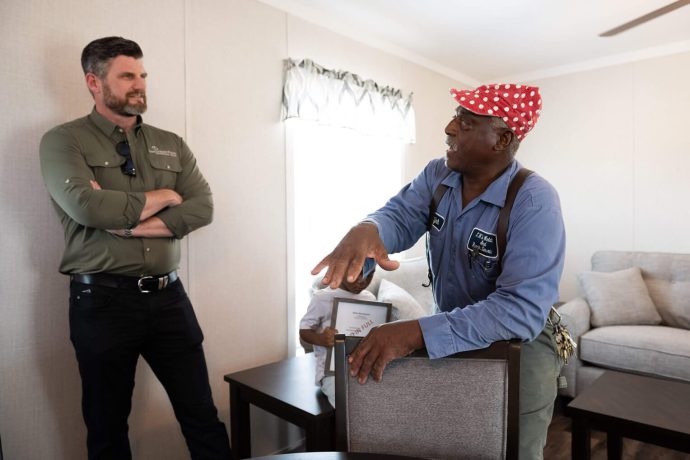 Edward Graham Dedicates New Homes in Mississippi